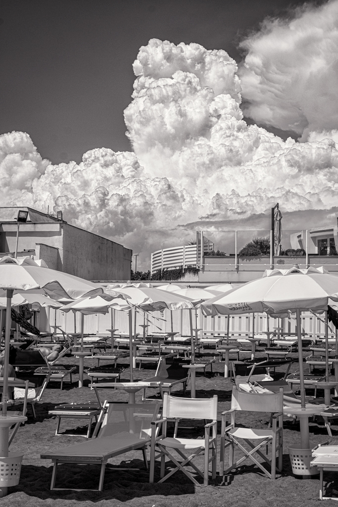 It might not be a great day at the beach… – Monochromia