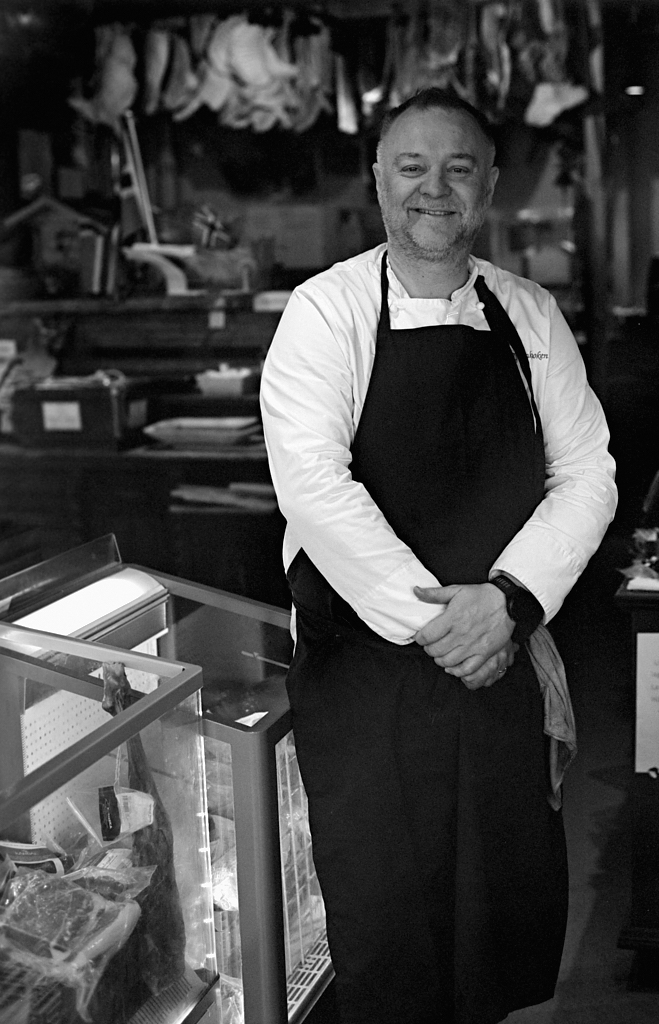 The Restaurant Owner – Monochromia